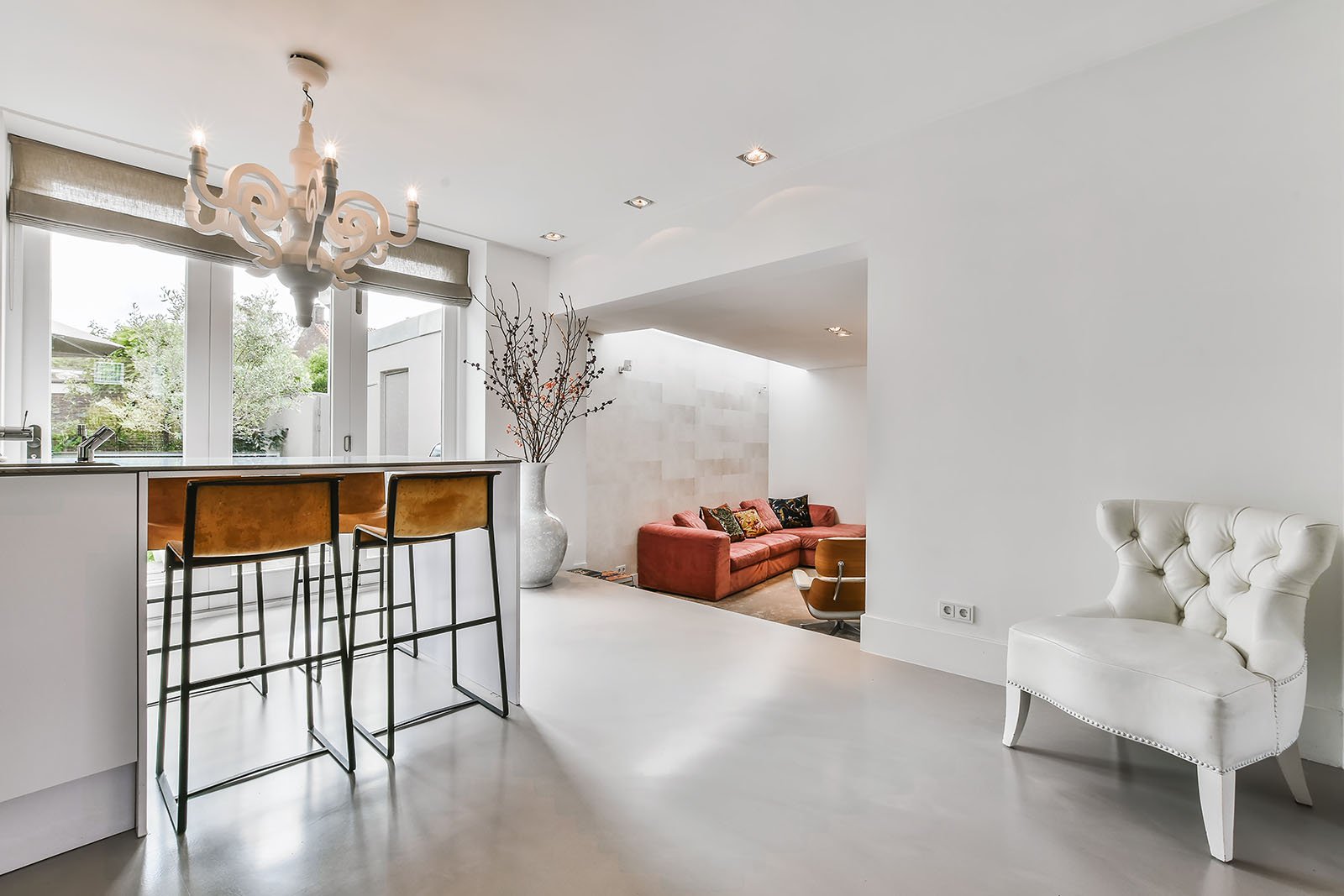 Gietvloer renoveren | Laat uw gietvloer renovatie in ervaren handen